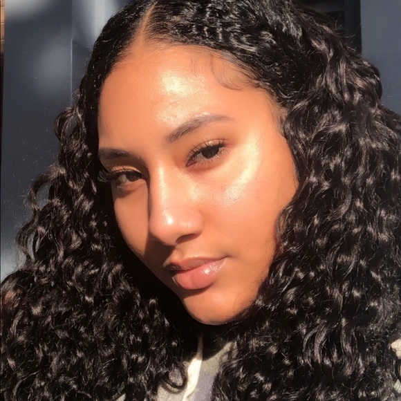 Maliha's Closet (@maliha_) | Poshmark